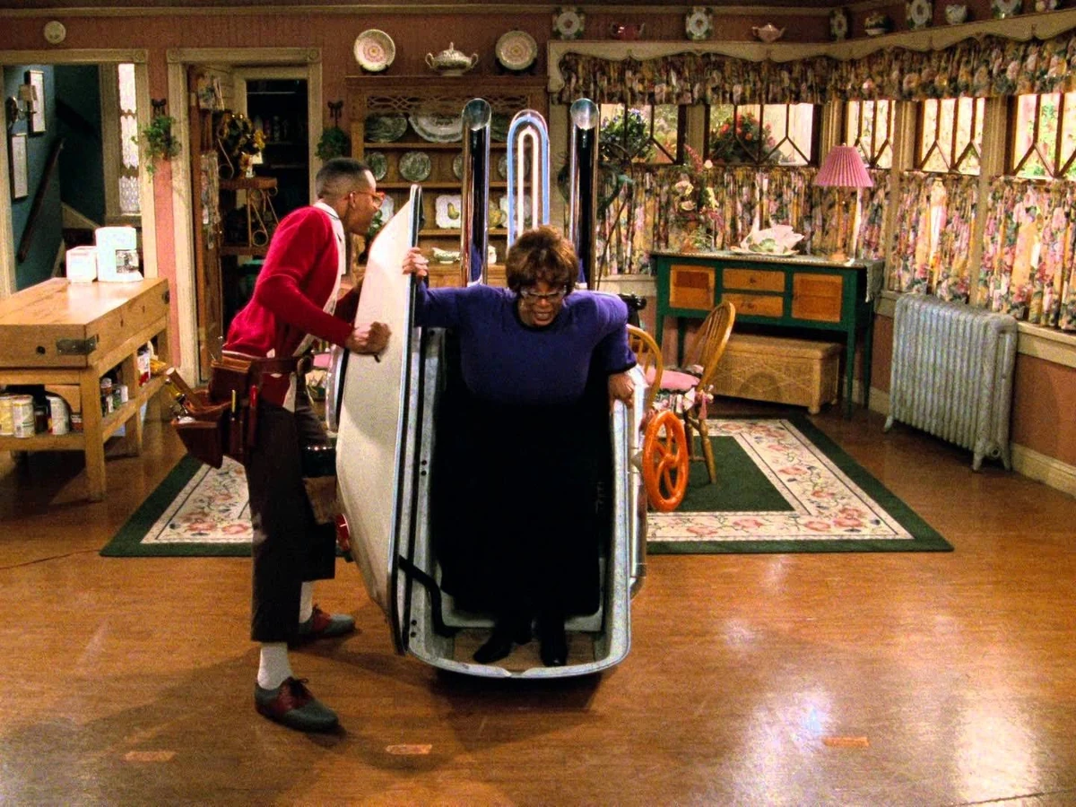 Pound Foolish | Family Matters Wiki | Fandom