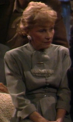 Mrs. Kretzer | Family Ties Wiki | Fandom