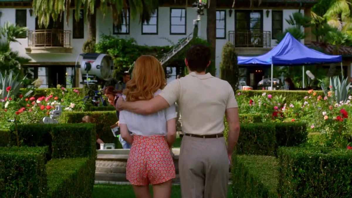 Crazy Scripted Love | Famous In Love Wikia | Fandom