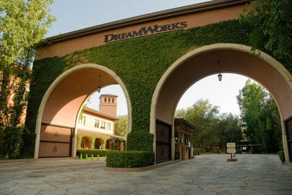 DreamWorks Studio Tour picture background by timmybrisbyfan1925 ...