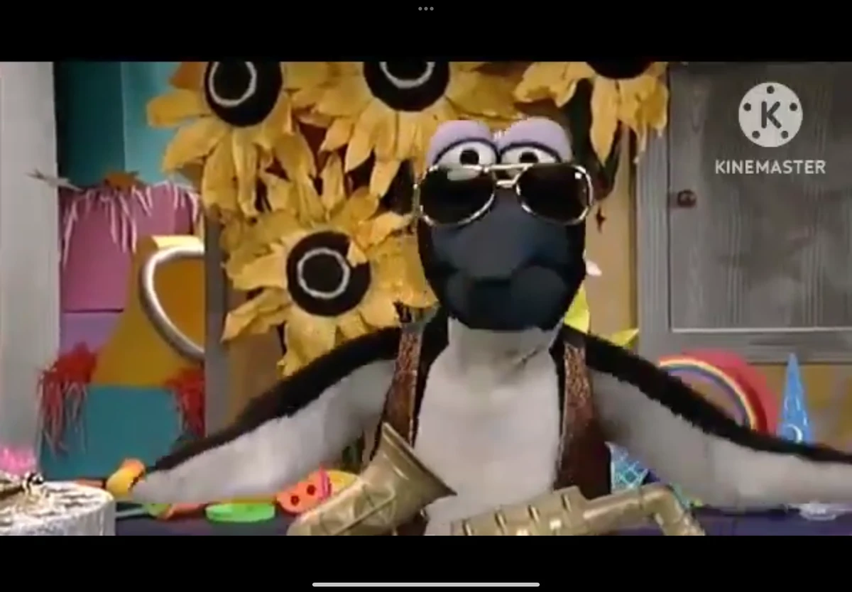 The Happy Flapper penguin V2 | Fan art Fun Wiki | Fandom