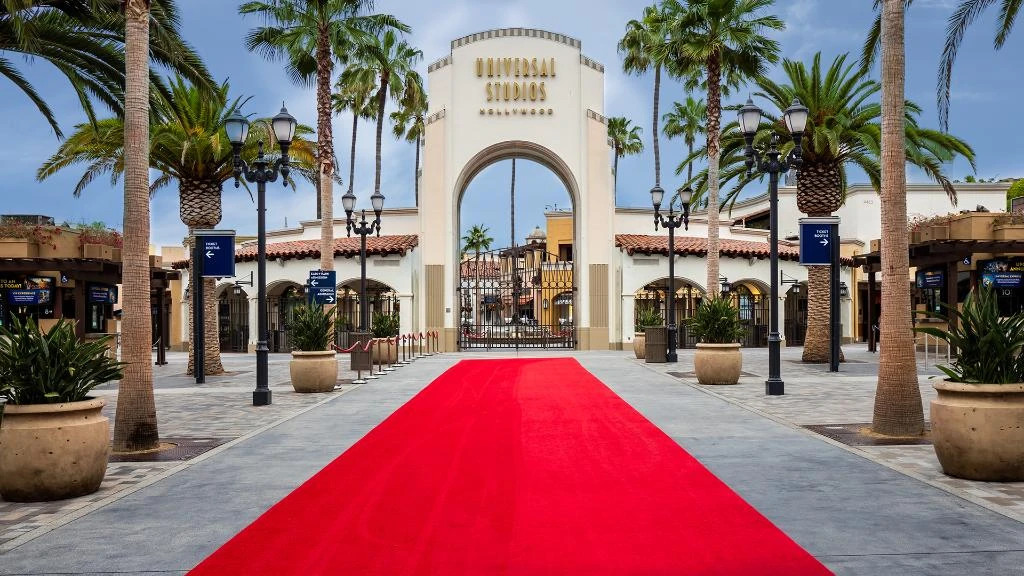 Universal Studio Tour picture background by timmybrisbyfan1925 ...