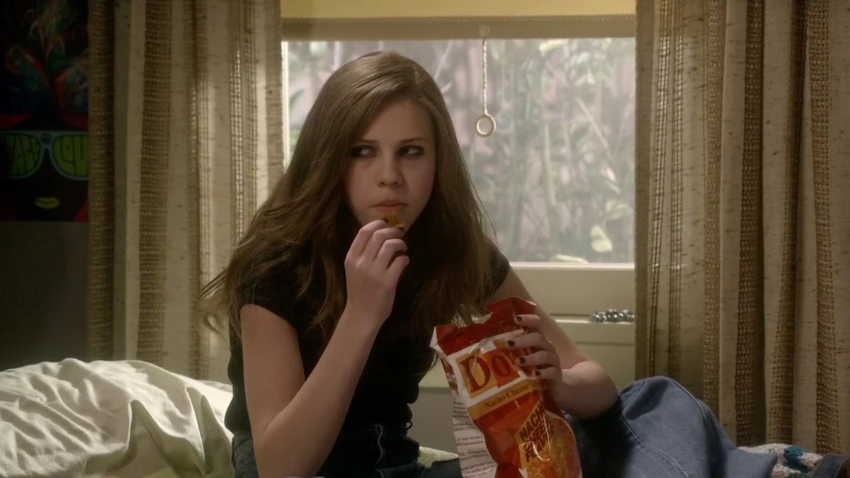 Angela Fontana | Fanon Wiki | Fandom