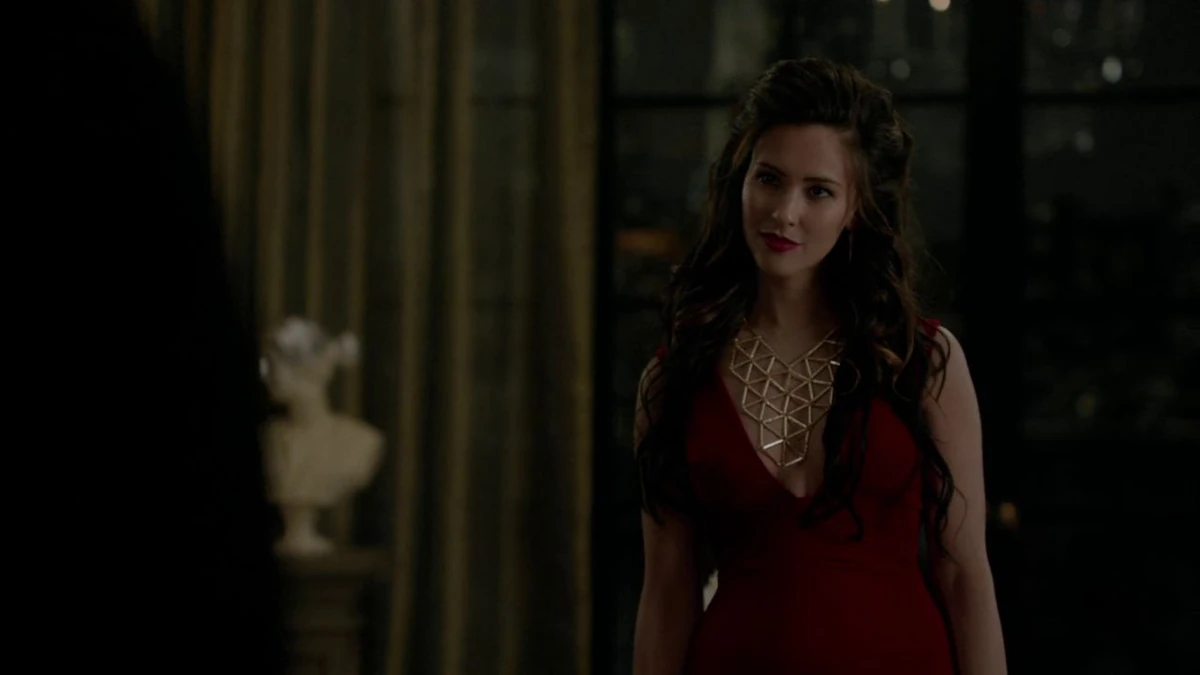 Camille Belcourt (Earth-100913) | Shadow World Fanon Wiki | Fandom