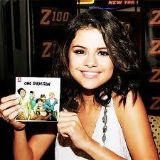 Selena Gomez/Directonier | Wiki Fans de One Direction | Fandom
