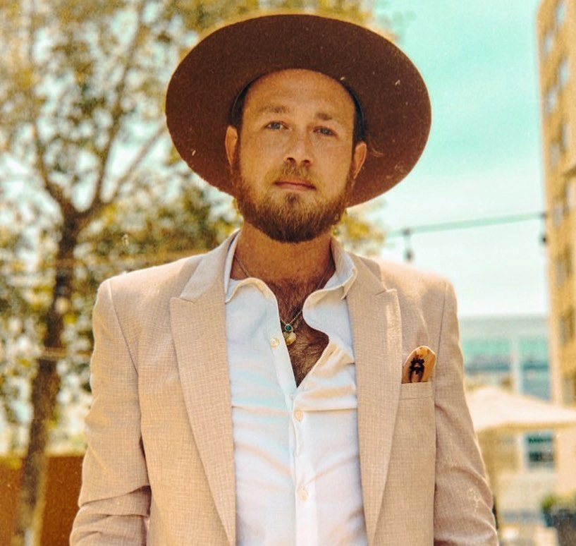 Ryan Berg | Fantasy Voice Wiki | Fandom