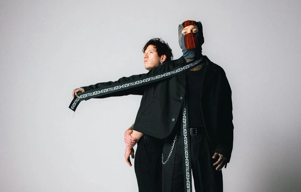 Twenty One Pilots | Fantasy Voice Wiki | Fandom