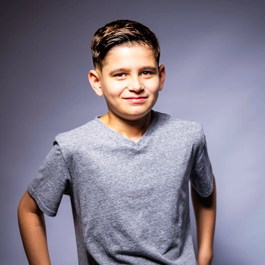 Jadon Perez | Fantasy Voice Wiki | Fandom