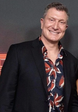 Simon Pryce | Fantasy Voice Wiki | Fandom