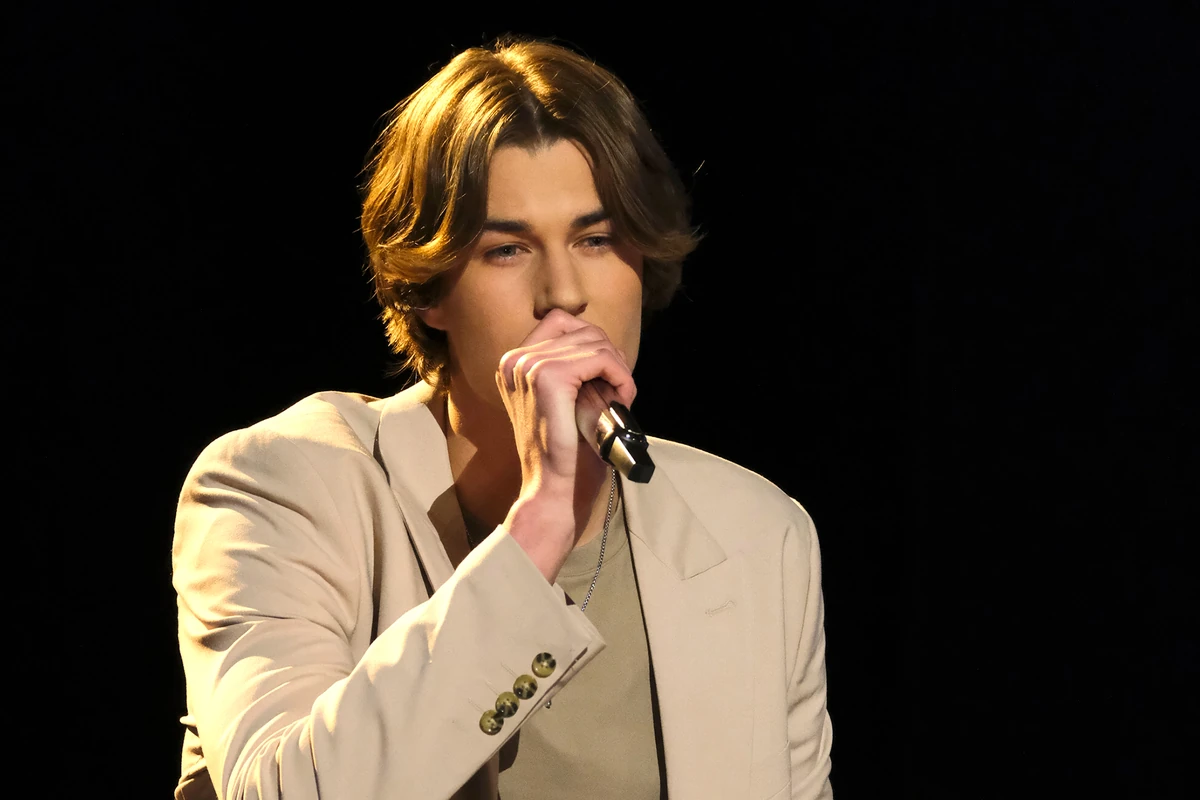 Brayden Lape | Fantasy Voice Wiki | Fandom