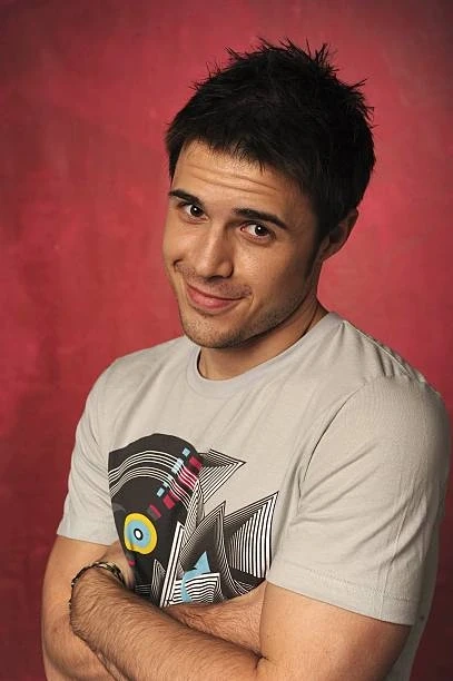 Kris Allen | Fantasy Voice Wiki | Fandom
