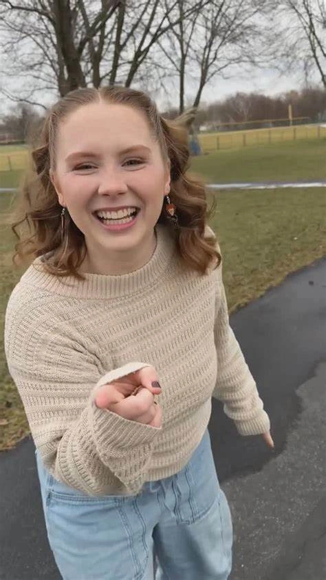 Ellie Banke | Fantasy Voice Wiki | Fandom