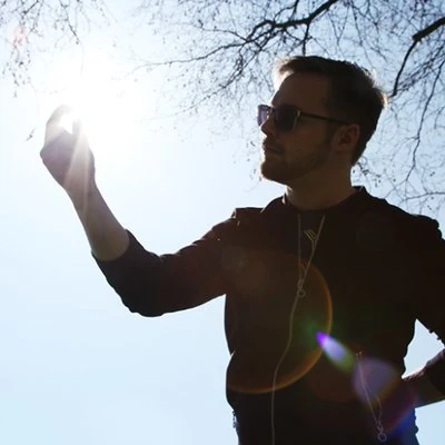 Mark Hulmes | Far Verona Wiki | Fandom