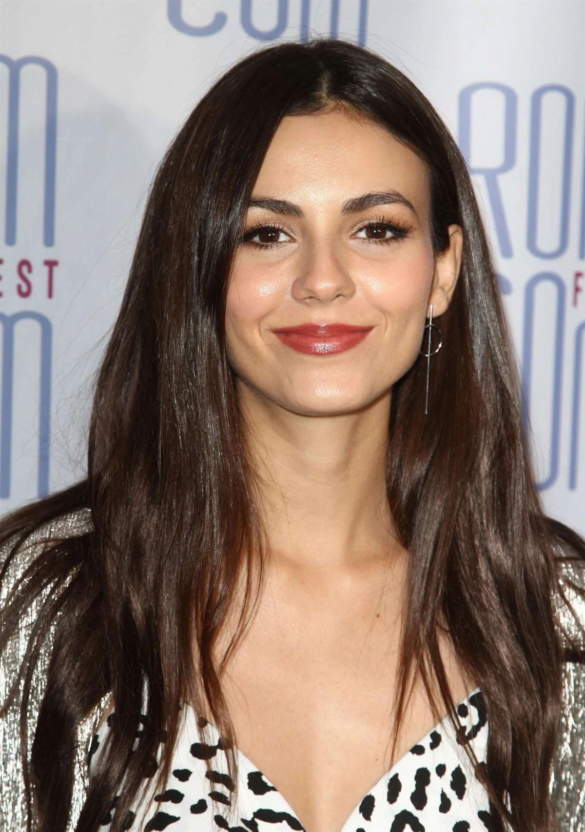 Victoria Justice | Fashion Wiki | Fandom
