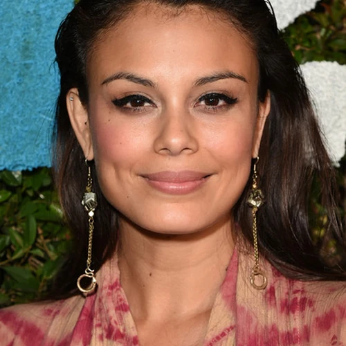 Nathalie Kelley Bruno Mars