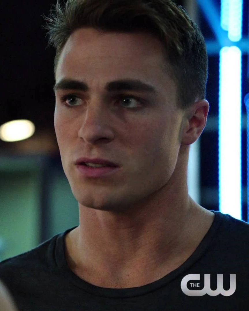 Roy Harper | Fav-TV Wiki | Fandom