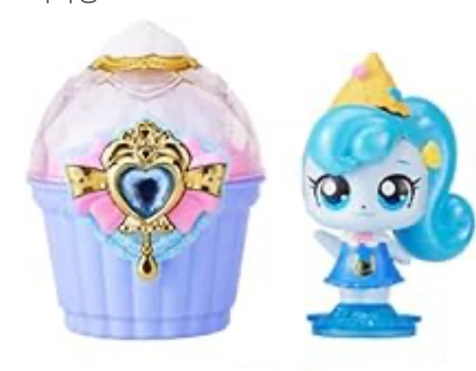 Shashaping figure with her teenieping cube | Fandom