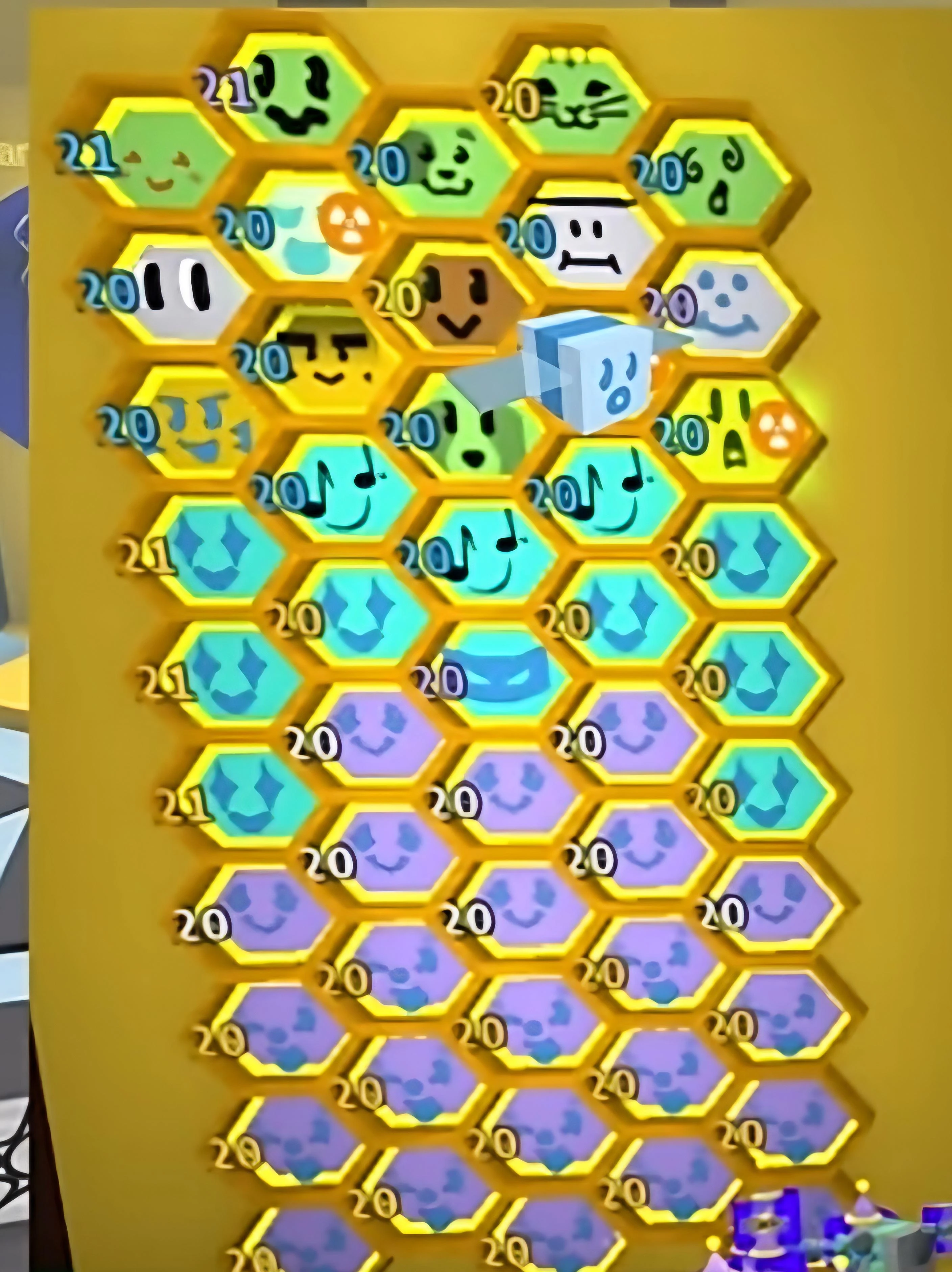 What are yalls thoughts on the new blue hive meta | Fandom