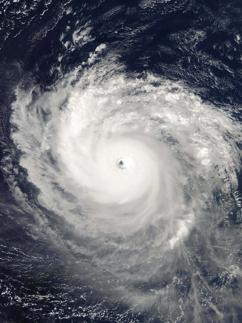 Do you like this image of Hurricane Isabel? | Fandom