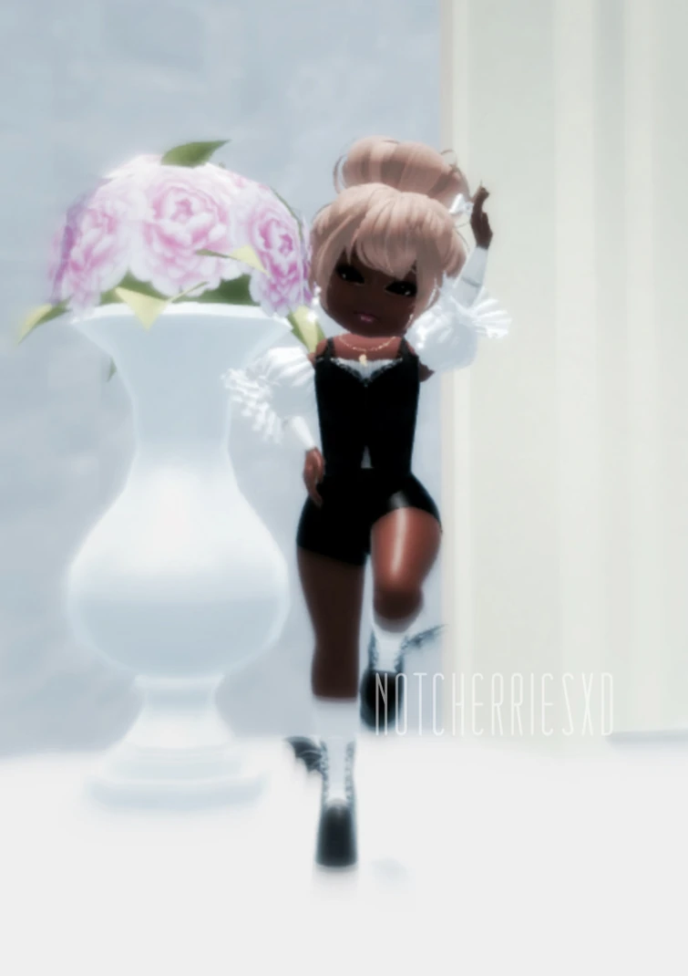 Discuss Everything About Royale High Wiki | Fandom