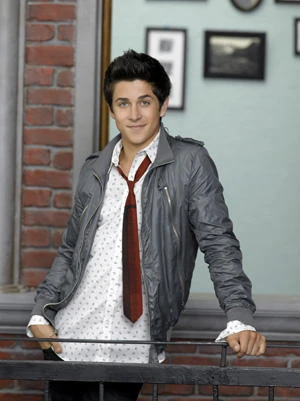 Justin Russo | Os Feiticeiros de Waverly Place Wiki | Fandom