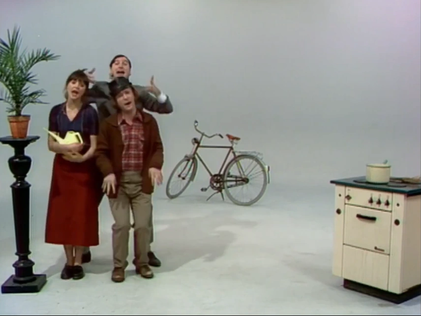 Here and There | Fem Myror är fler än Fyra Elefanter fanon Wiki | Fandom