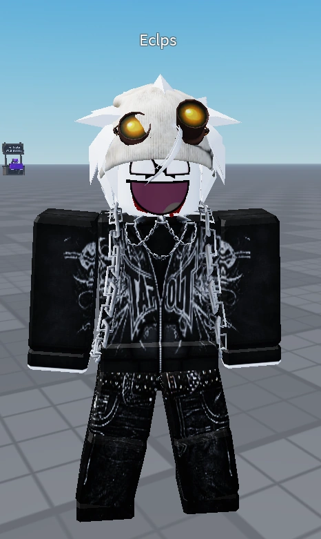 weird custom 3d epic face on someone's outfit | Fandom