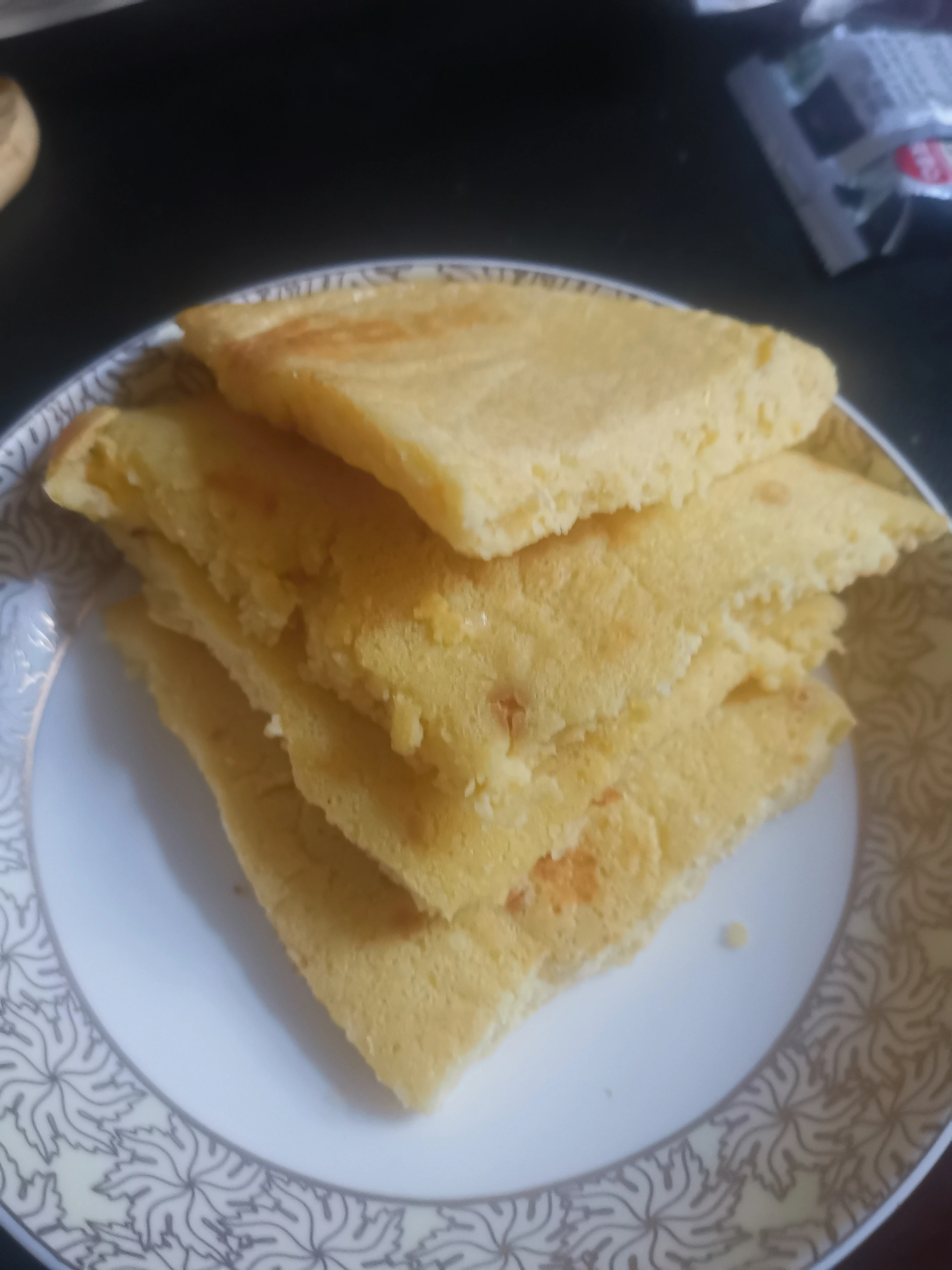 I tried makinf a cake with a wice cooker =>.