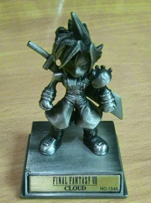 Final Fantasy Chrome Figures Collection Cloud | Final Fantasy ...
