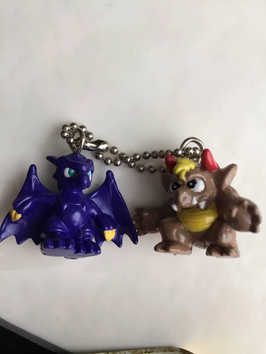 Chocobo's Mysterious Dungeon 2 Mini Duo Keychains Bahamut & Behemoth ...