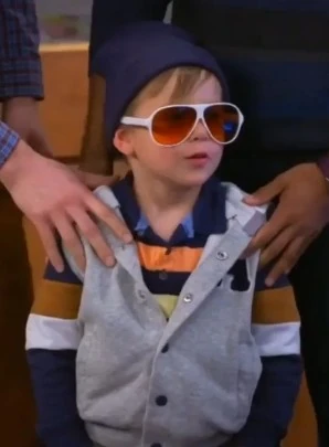 Ellis Farrow | Fictional Characters Wiki | Fandom