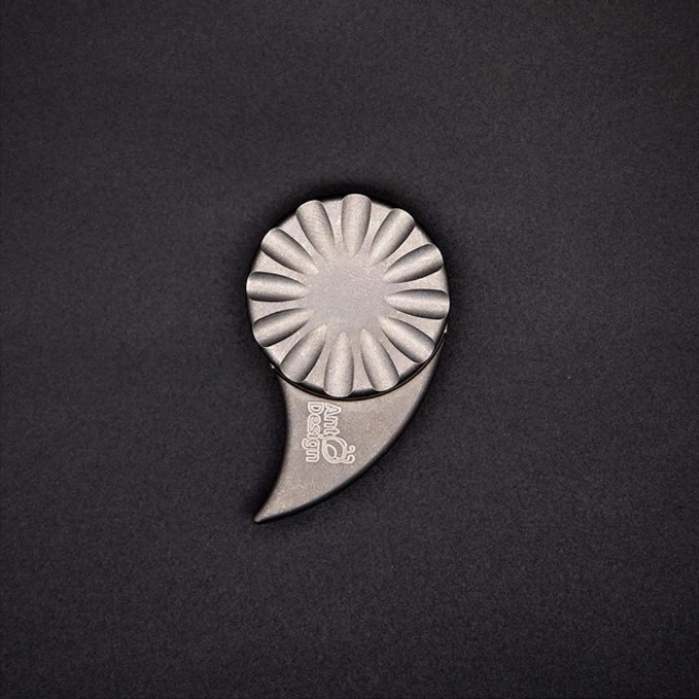 Comma | Fidgetpedia | Fandom