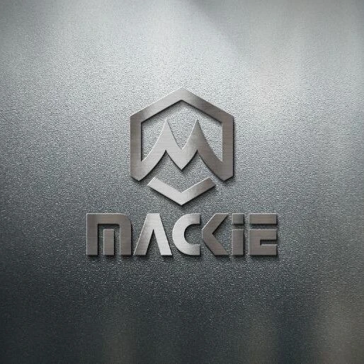 Mackie | Fidgetpedia | Fandom