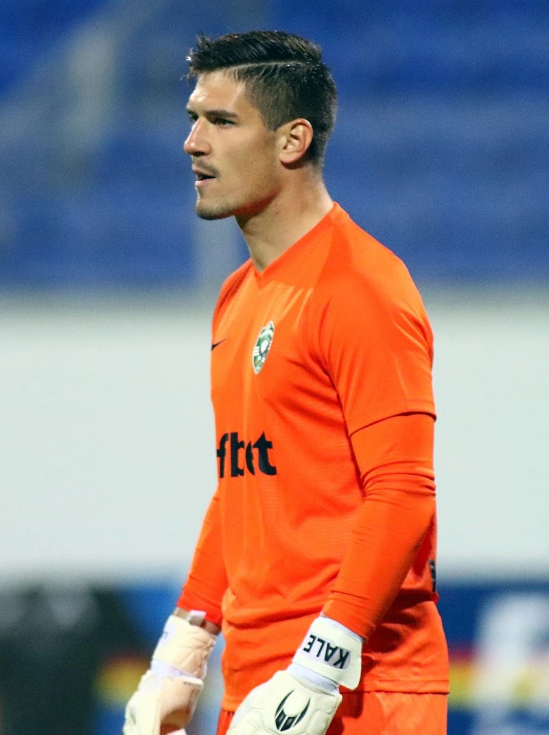 Kristijan Kahlina | EA Sports FC wiki | Fandom