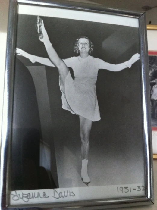 Suzanne Davis | Figure Skating Wiki | Fandom