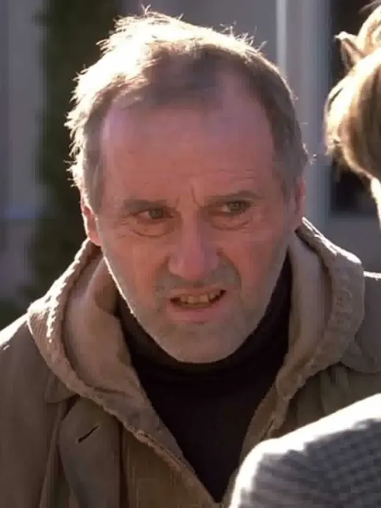 Walter Moore | Moviepedia | Fandom