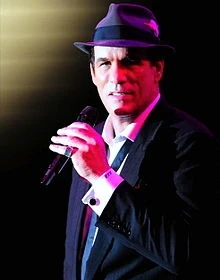 Robert Davi | Moviepedia | Fandom