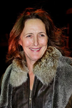 Fiona Shaw | Moviepedia | Fandom