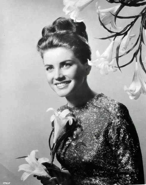Dolores Hart | Moviepedia | Fandom