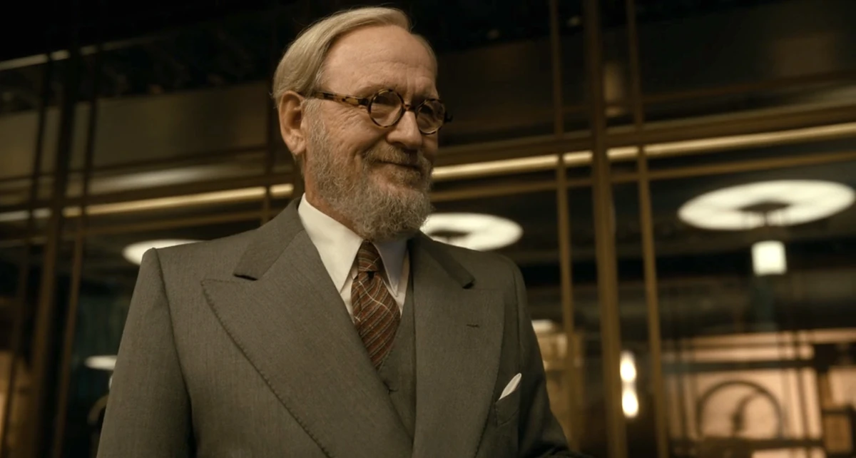 Ezra Grindle | Moviepedia | Fandom