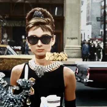 Holly Golightly | Moviepedia | Fandom