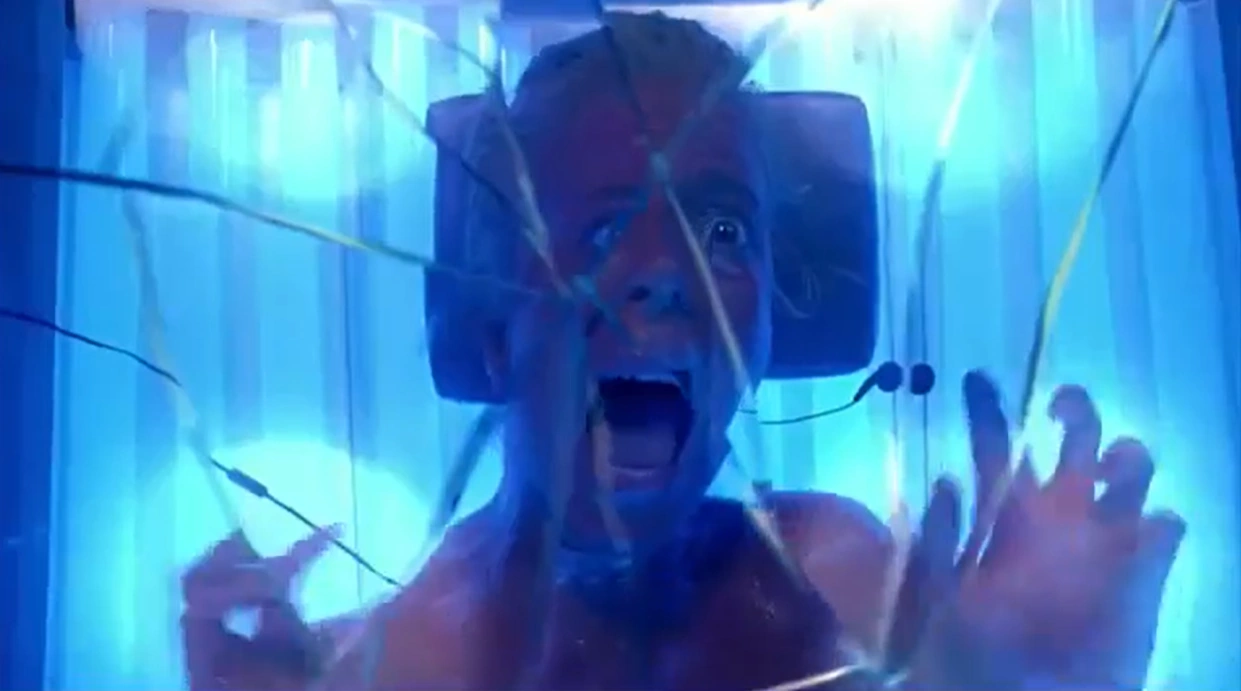 Final Destination 3 Tanning Bed