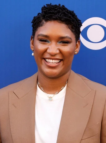 Jules Latimer | Fire Country Wiki | Fandom