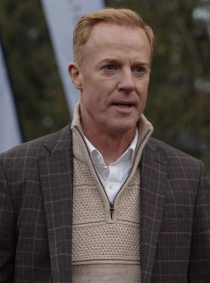 Neil Wallace | Fire Country Wiki | Fandom