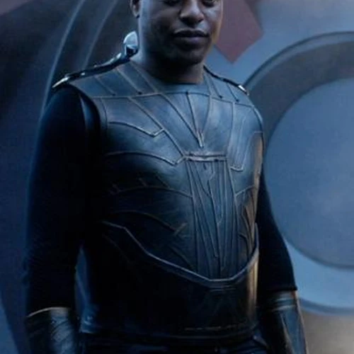 Chiwetel Ejiofor Serenity Sword