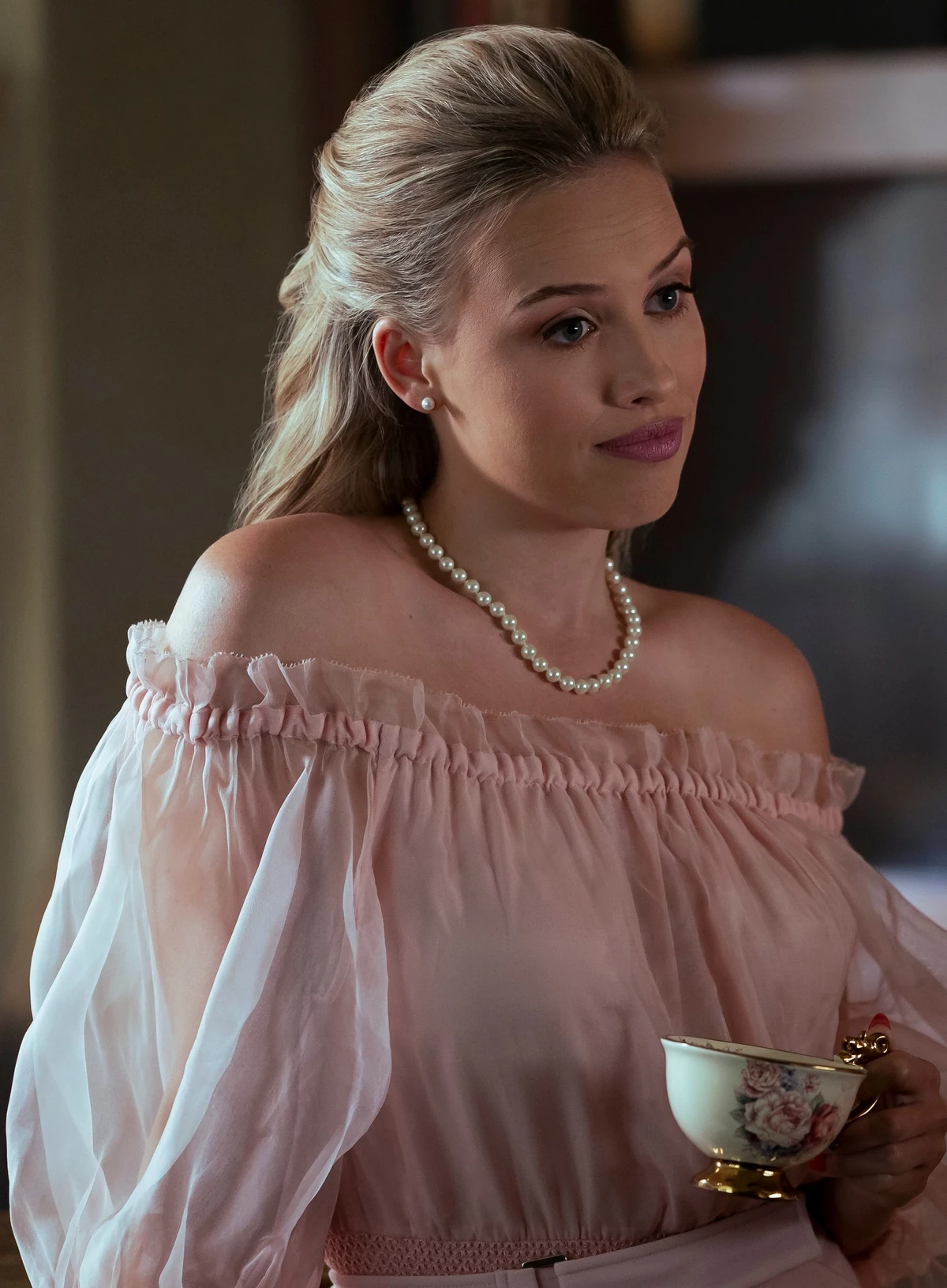 Elinor Fairmont | First Kill Wiki | Fandom