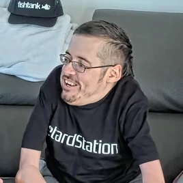 Ricky Berwick | Fishtanklive Wiki | Fandom