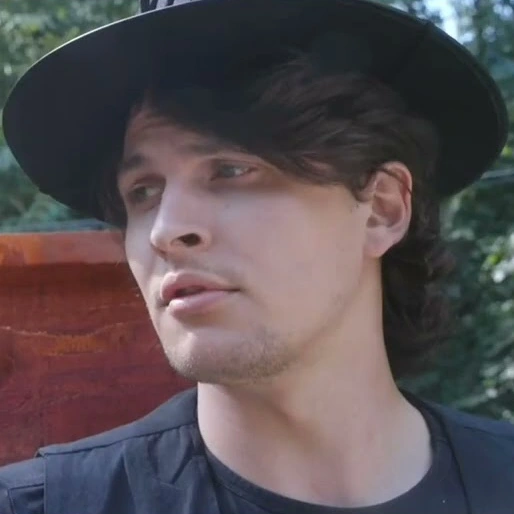 Brian | Fishtanklive Wiki | Fandom