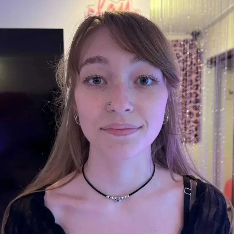 Abi | Fishtanklive Wiki | Fandom