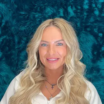 Alexis | Fishtanklive Wiki | Fandom